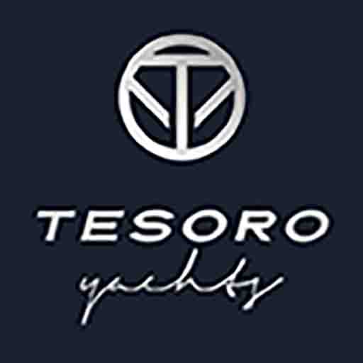 Tesoro T 40 with comfortable swim platform | Danno Yachting